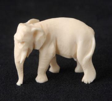 Elephant en ivoire - BazarOuchy