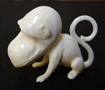 Ivory monkey – BazarOuchy